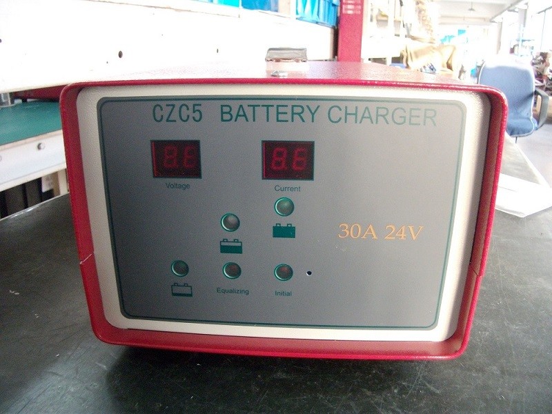 Stacker / Pallet Truck 24V Industrial Battery Charger With High ...