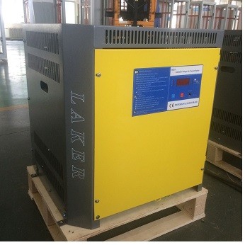 SCR 60A Diode Rectifier Fork Truck Battery Charger , Lorry Battery Charger