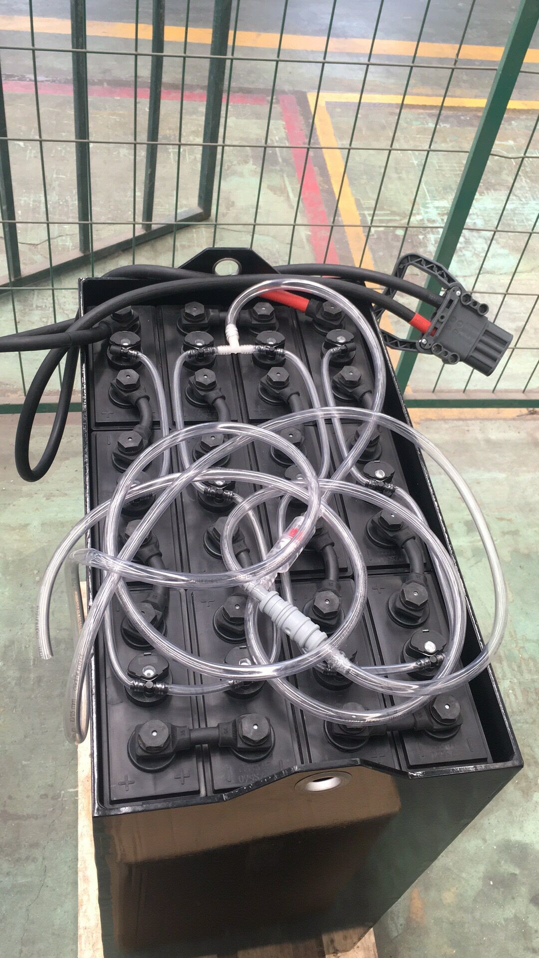 Tailor Made Forklift Battery 24v 560AH 4Pzs560 HAWKER Equivalent